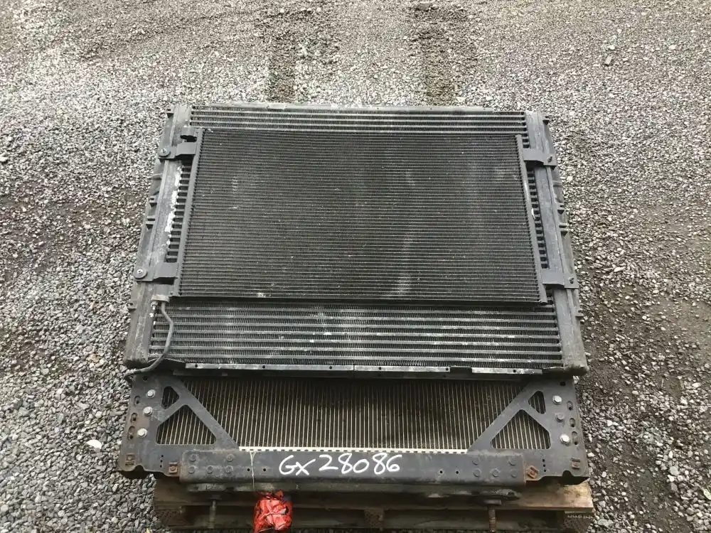 Used 2018 PETERBILT 567 Radiator for sale | St. Paul-de-L'lle-aux-Noix ...
