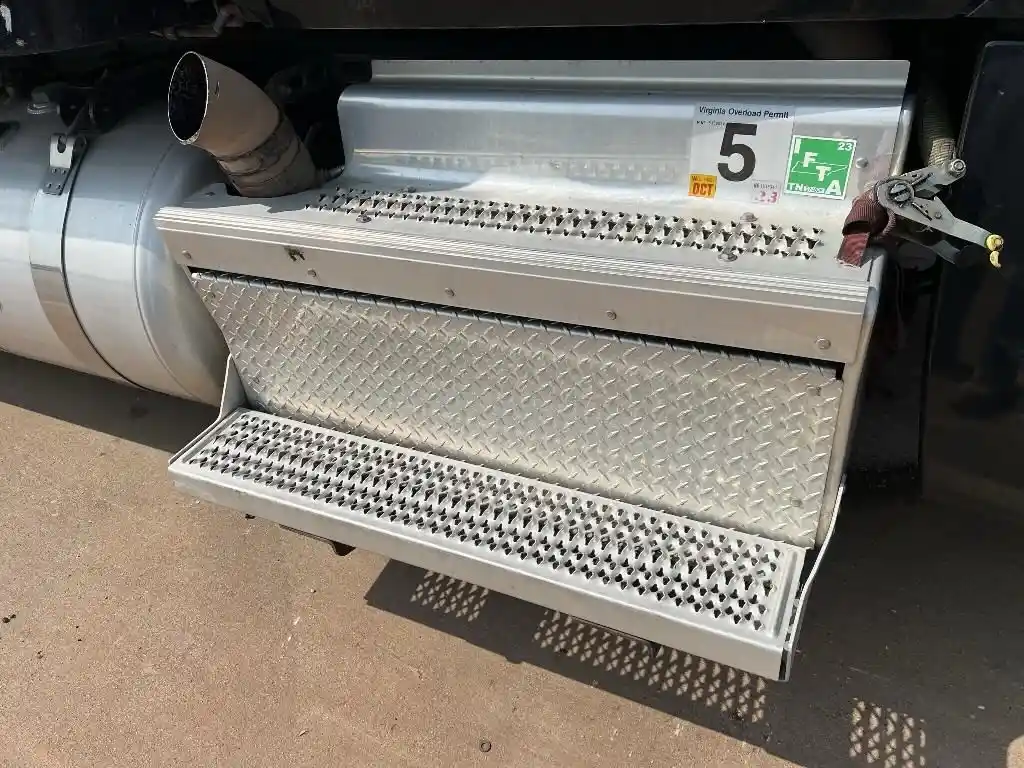 Used 2019 PETERBILT 567 Diesel Particulate Filter (DPF) for sale ...