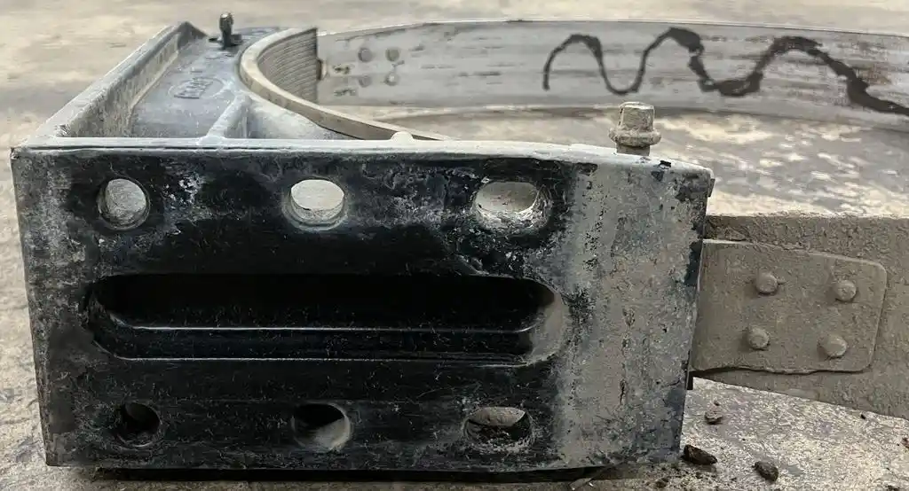 Used PETERBILT Fuel Tank Bracket for sale | Spokane Washington United ...