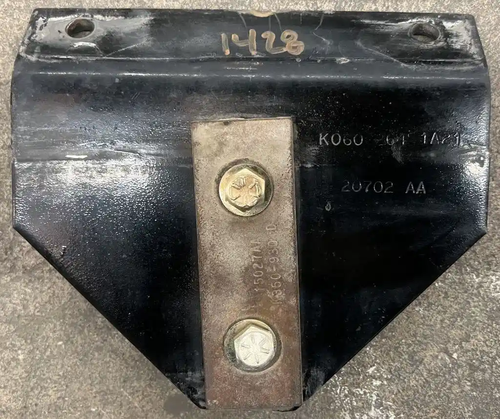 Used 2018 KENWORTH T680 Fuel Tank Bracket for sale | SPOKANE VALLEY ...