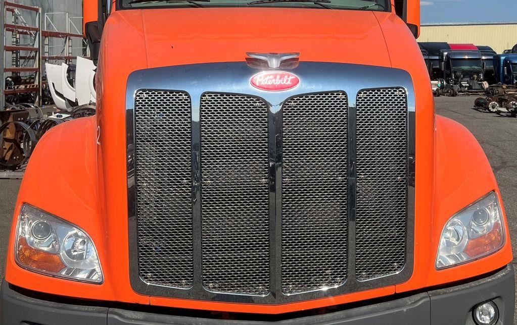Used 2020 PETERBILT 579 Hood for sale | SPOKANE VALLEY Washington ...