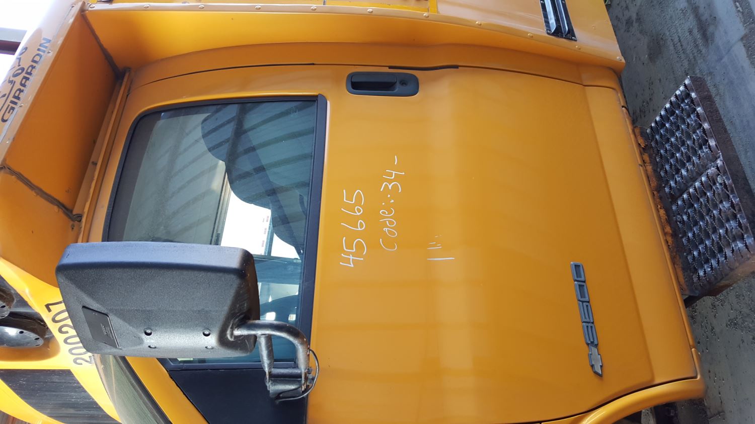 Used 2002 CHEVROLET EXPRESS Door for sale | Ste-Julie Quebec Canada ...