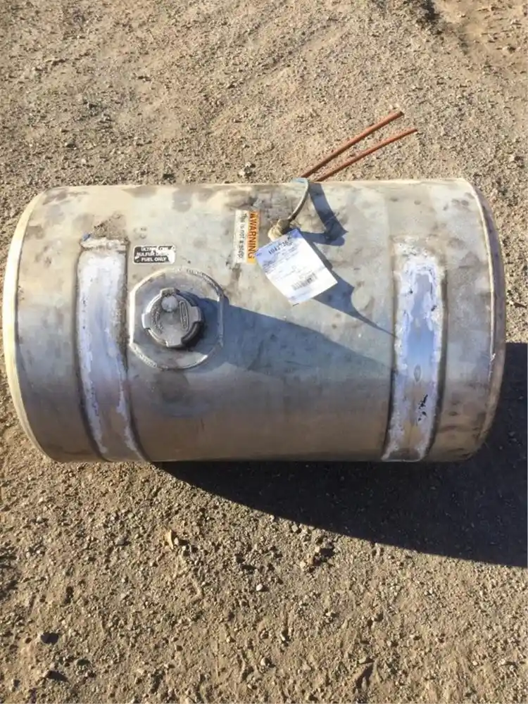 Used 2019 FREIGHTLINER CASCADIA Fuel Tank for sale | Fitchburg ...
