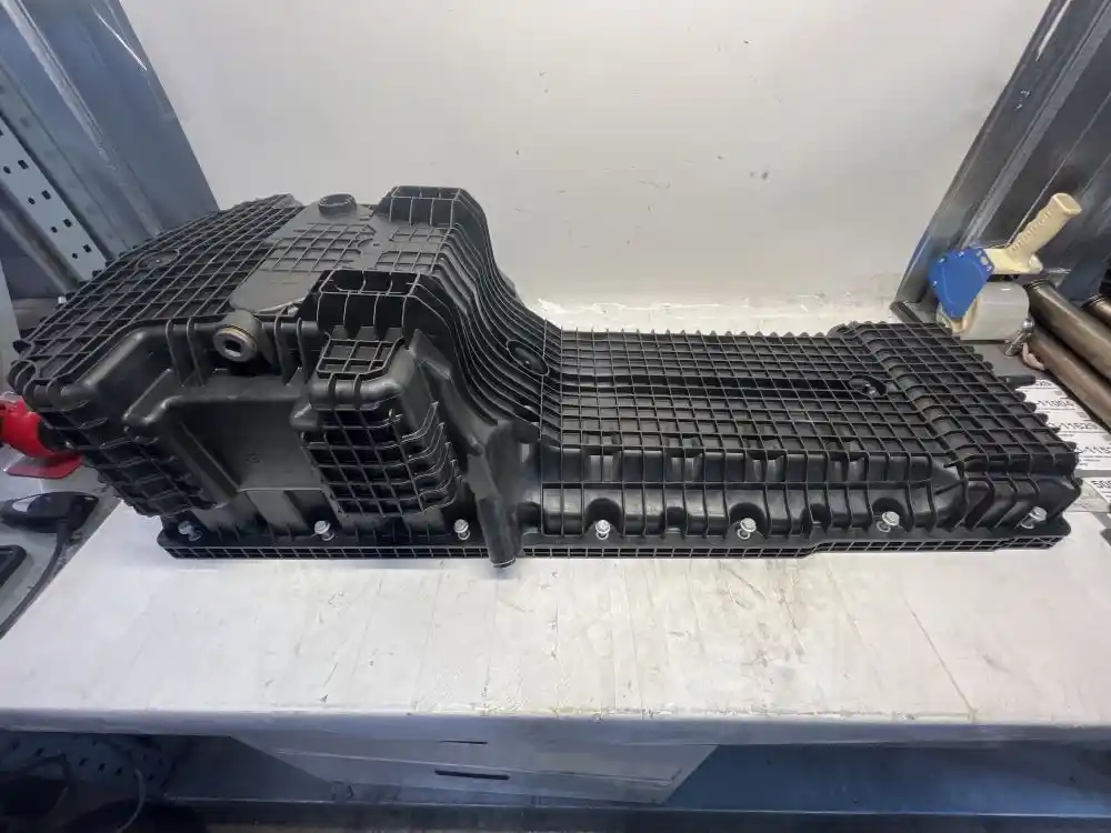 Used 2023 Detroit Diesel DD15 Oil Pan for sale | Dorr Michigan United ...