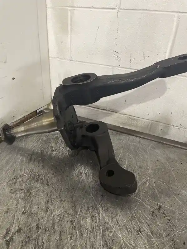 Used Eaton 1322BN103 42 Spindle/Knuckle for sale | Dorr Michigan United ...