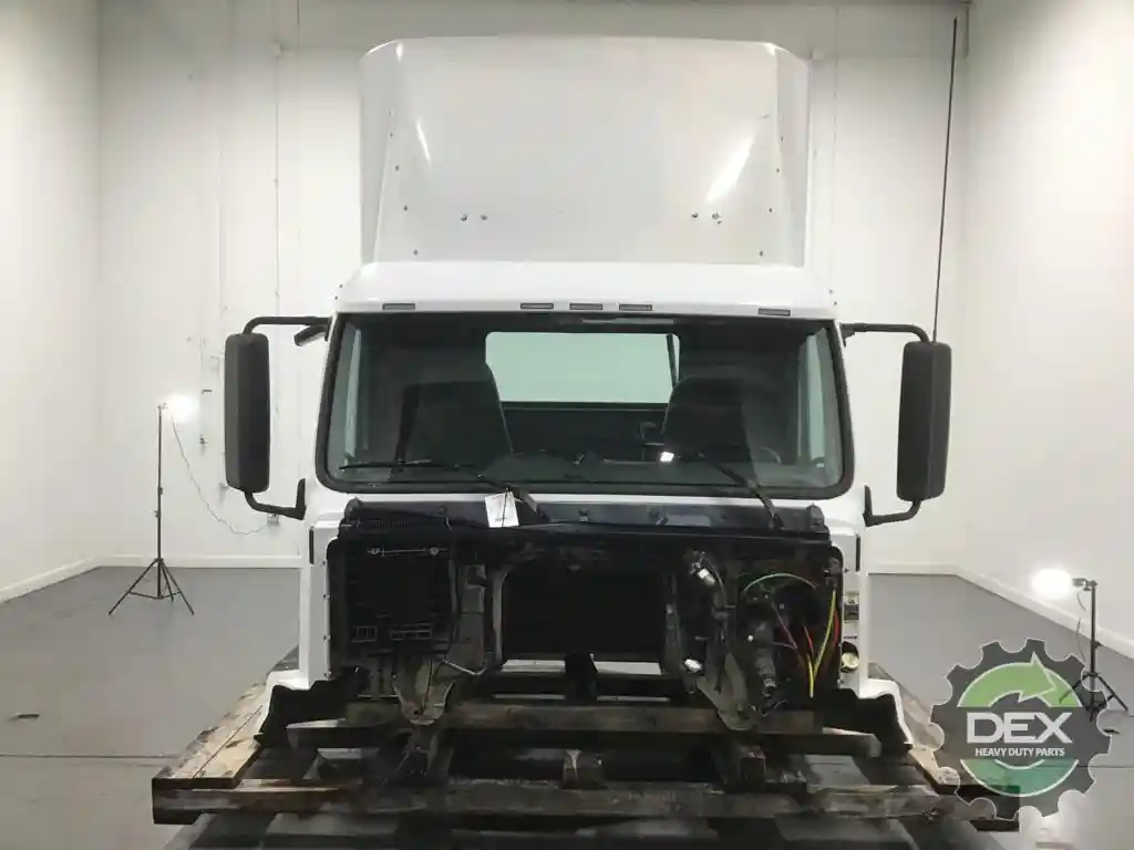 New 2010 VOLVO VNL day cab Cab for sale | Advance North Carolina United ...