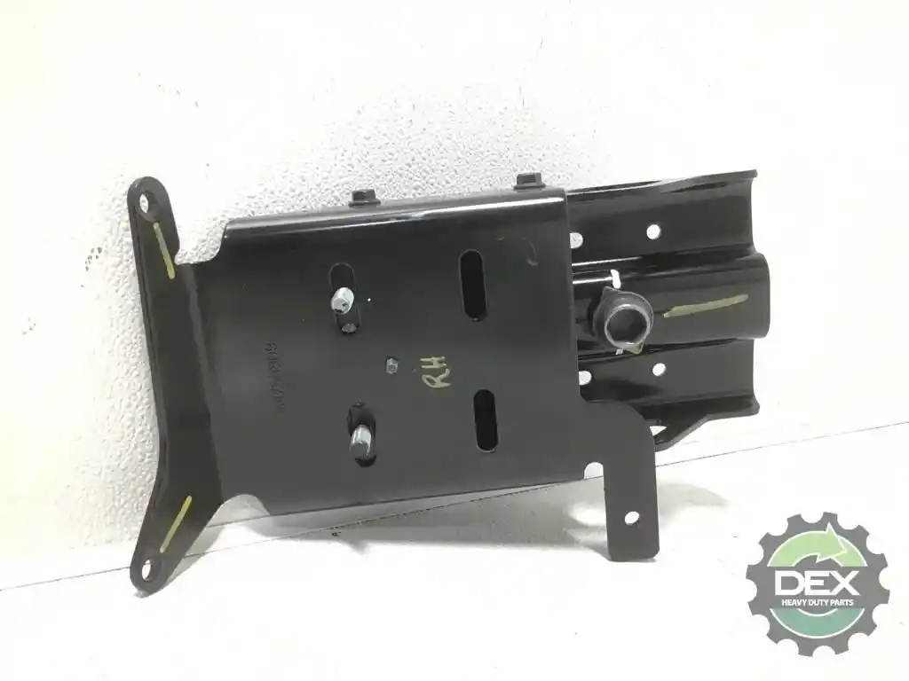 New VOLVO Bracket for sale | Advance North Carolina United States ...