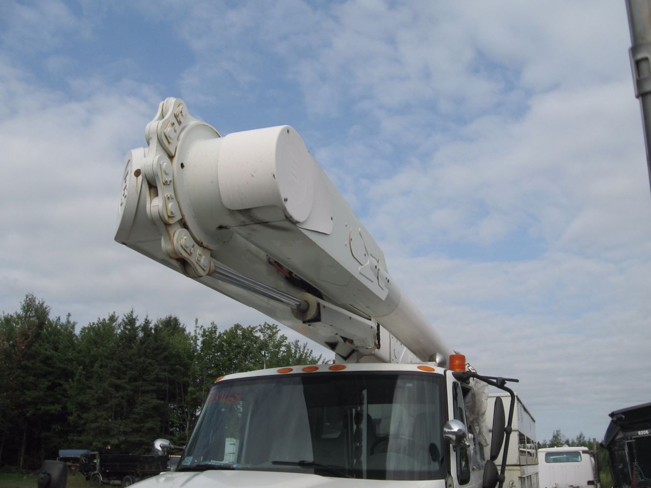 Used, Recycled, New, and Aftermarket Heavy Duty Truck Parts