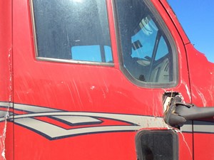 New and Used Peterbilt 387 Door Vent Windows for sale | TPI