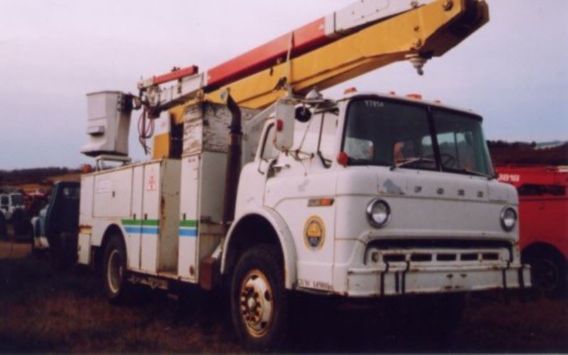 Used 1980 Ford C800 Cab for sale | Sturgeon County Alberta Canada ...