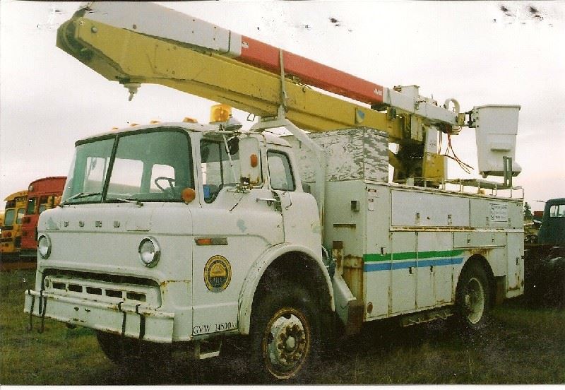 Used 1980 Ford C800 Cab for sale | Sturgeon County Alberta Canada ...