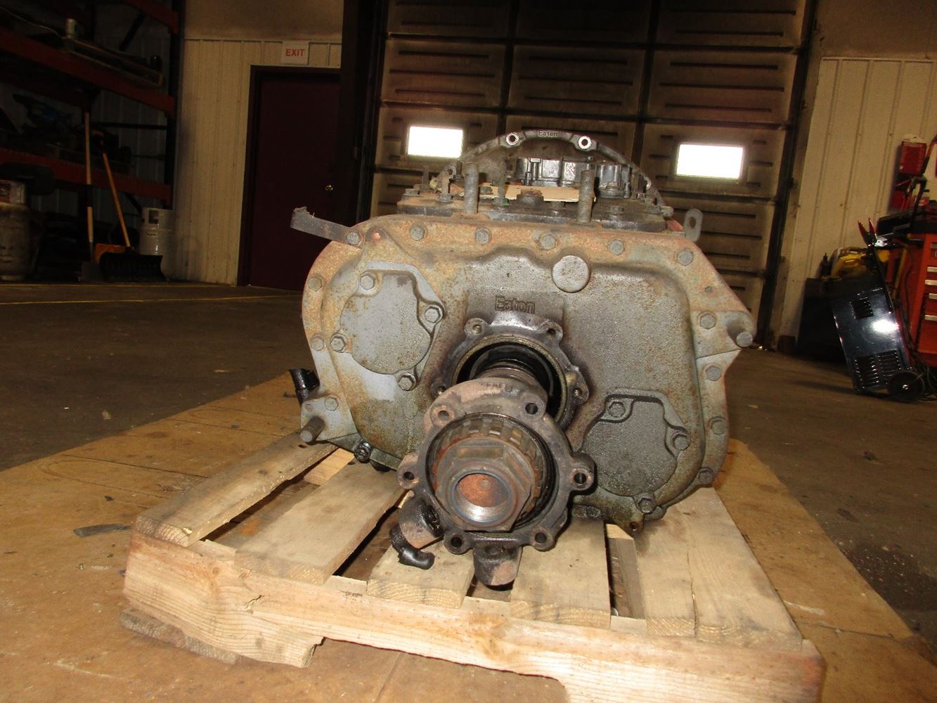 Used Eaton/Fuller FRO16210C Transmission Core for sale | Chamberlain ...