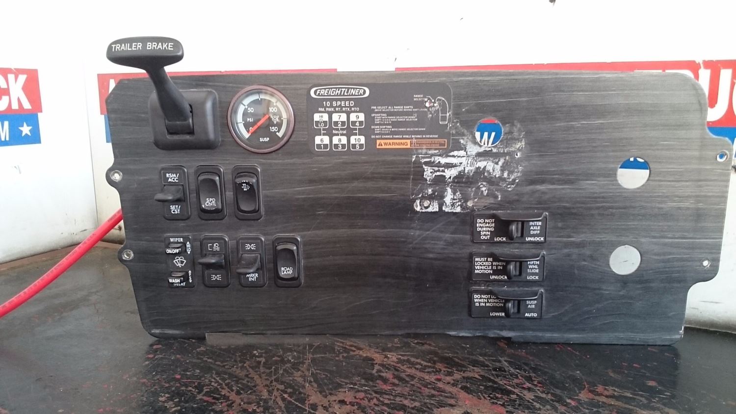 Dash Ass'ys | New and Used Parts | American Truck Chrome