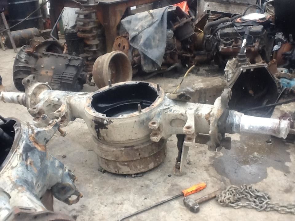 Used Meritor/Rockwell RR/RS26185 Axle Housing (Rear) for sale ...