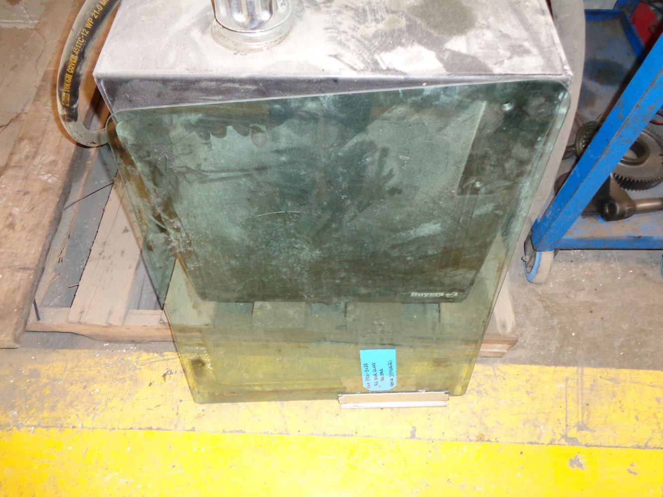 Used 2013 International PROSTAR Door Window for sale | Winnipeg ...