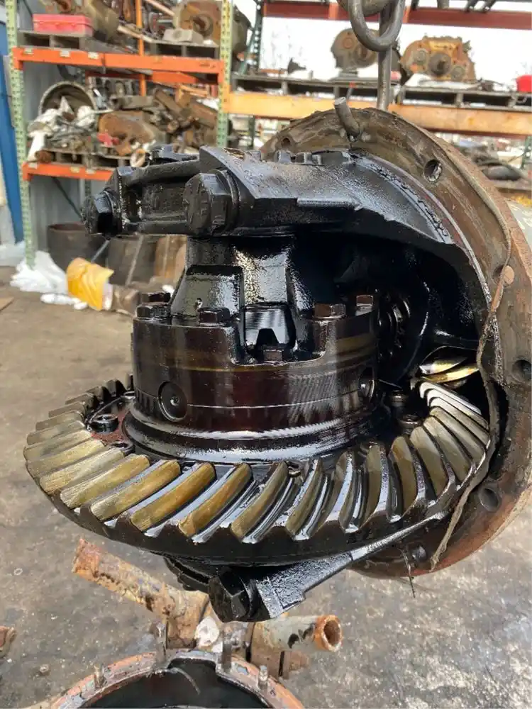 Used, Recycled, New, and Aftermarket Heavy Duty Truck Parts