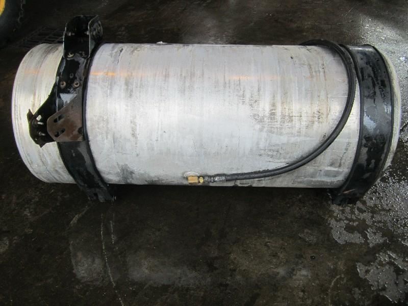 Used 1998 FREIGHTLINER CENTURY CLASS 120 Fuel Tank for sale | Enfield ...