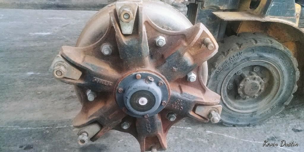 Used 2002 MACK CV713 GRANITE Wheel End, Spoke and Hub for sale ...