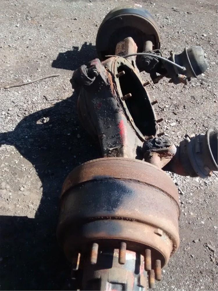 Used Eaton RD461 Axle Housing (Rear) for sale | Enfield Connecticut ...