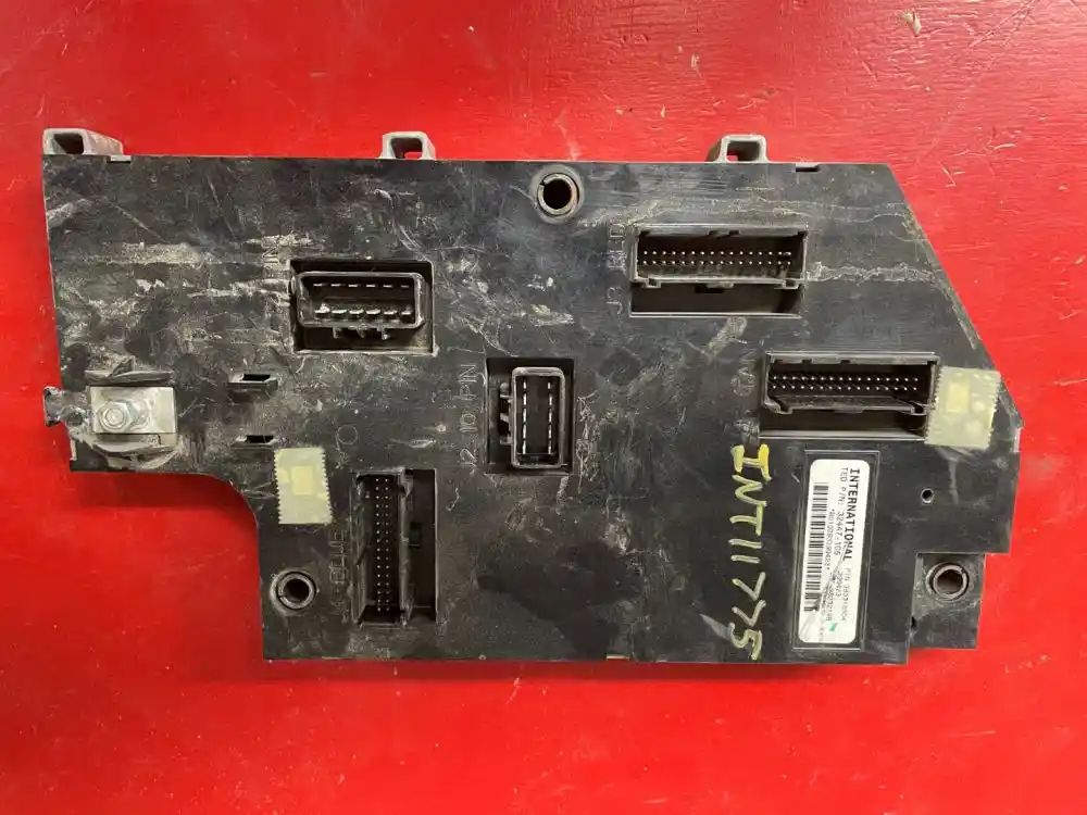 Used, Recycled, New, and Aftermarket Heavy Duty Truck Parts