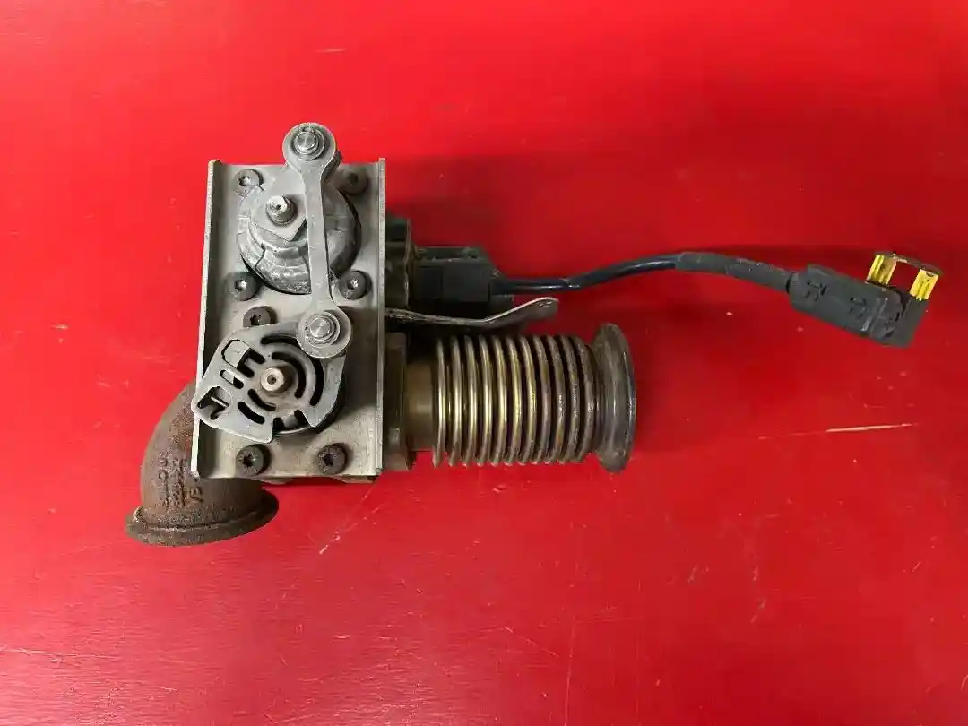 Used 2020 PACCAR MX13 EGR Cooler for sale | Anola Manitoba Canada | EGR ...