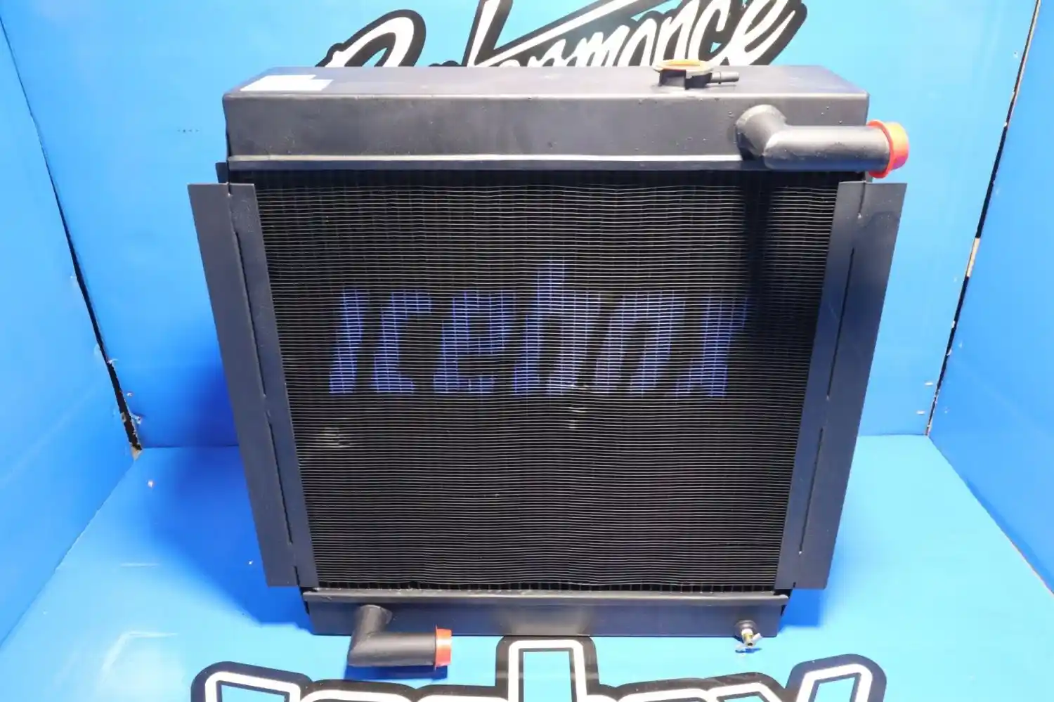 Used, Recycled, New, and Aftermarket Heavy Duty Truck Parts