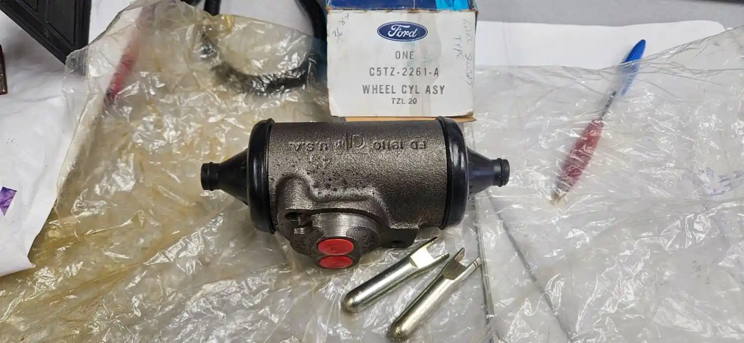 Used, Recycled, New, and Aftermarket Heavy Duty Truck Parts