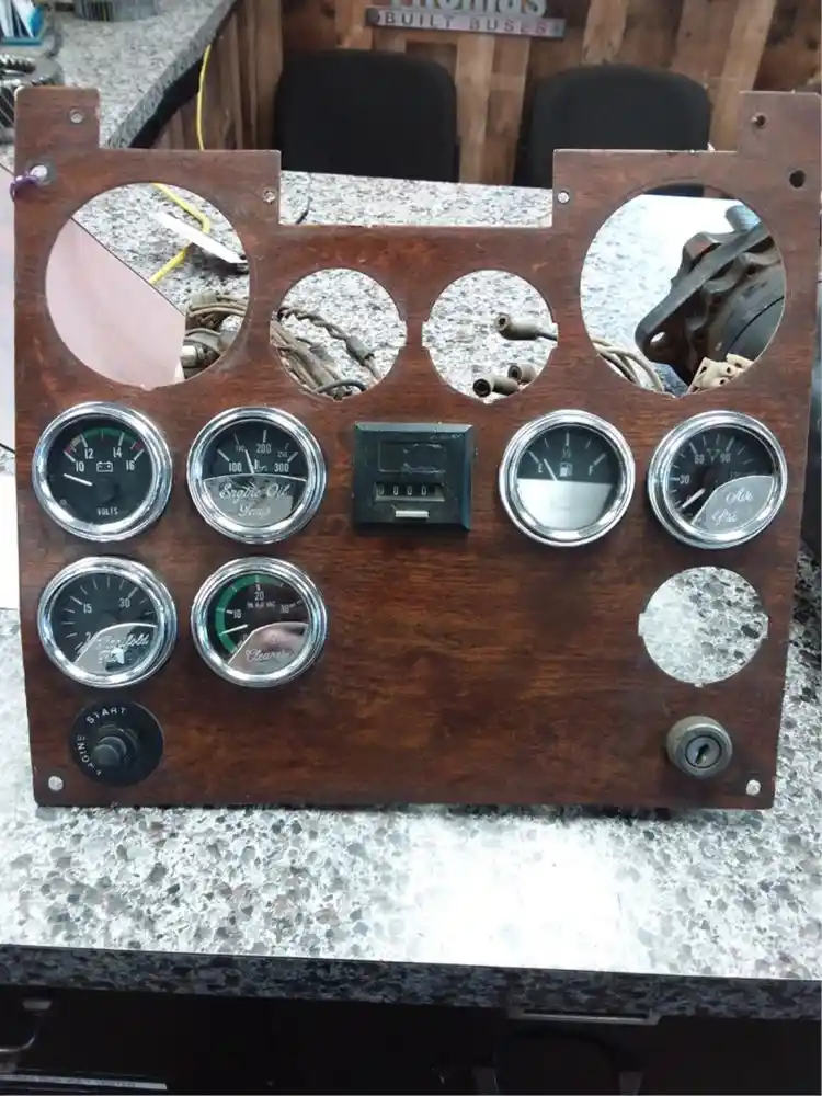 Used 1997 Peterbilt Instrument Cluster for sale | Depew New York United ...