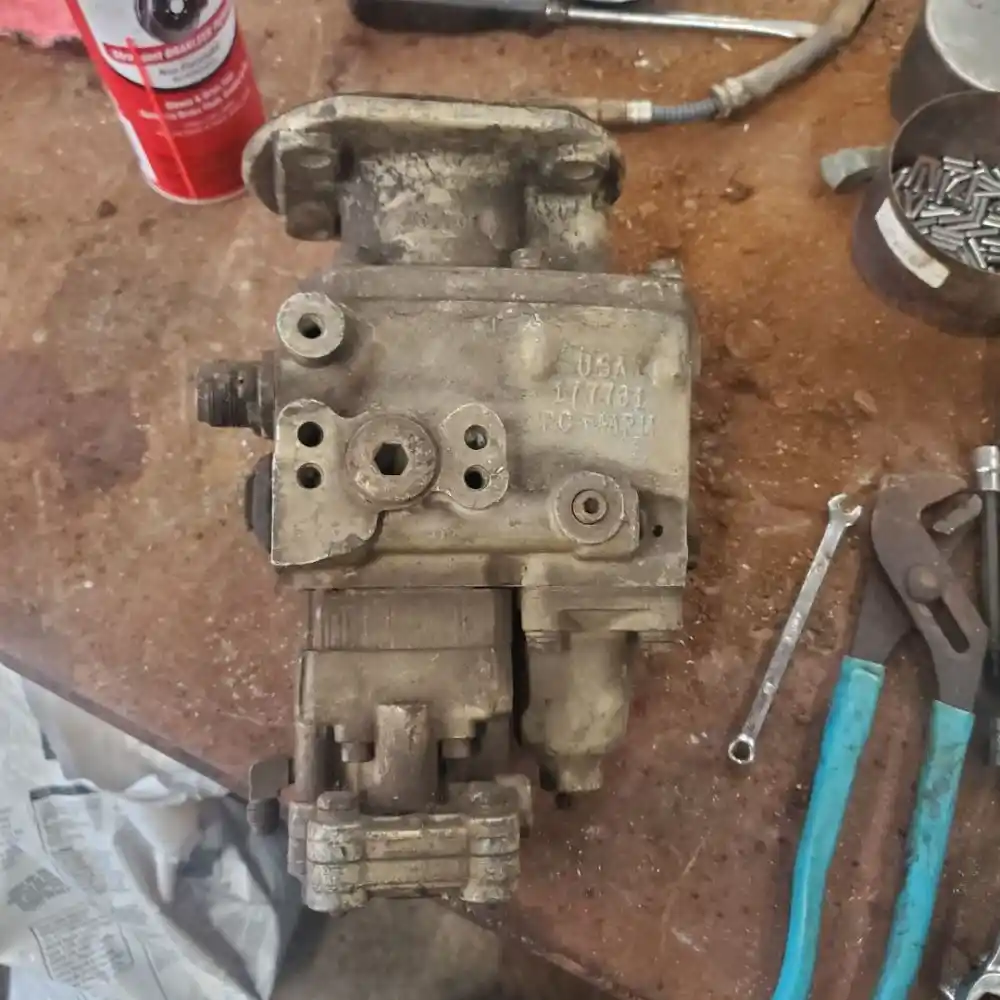 Used Cummins Fuel Gear Pump for sale | Depew New York United States ...