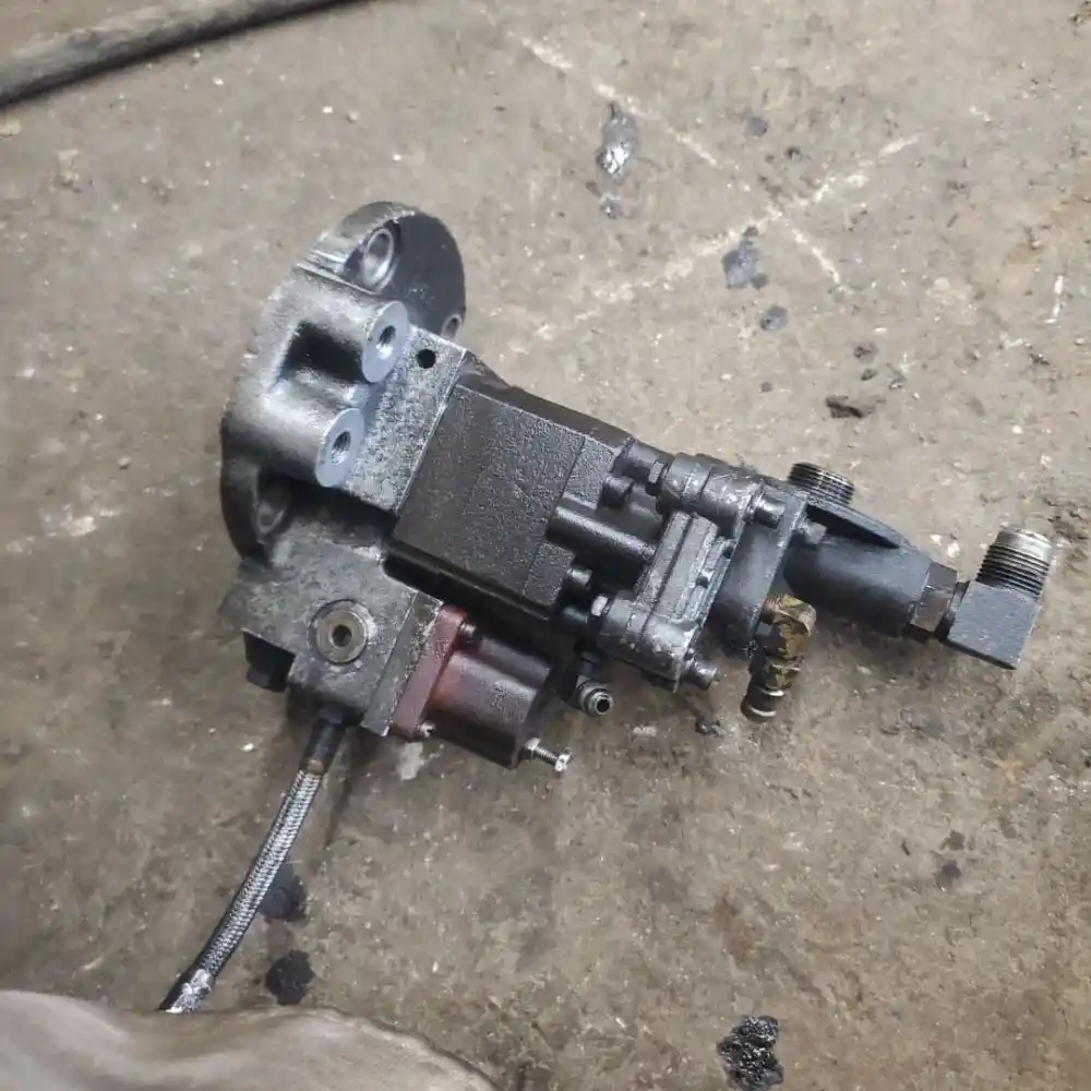 Used Cummins M11; ISM Fuel Gear Pump for sale | Depew New York United ...