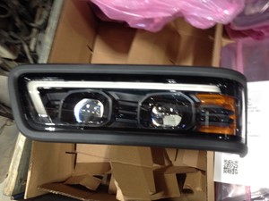 New and Used Volvo VHD Headlamp Assys For Sale | TPI