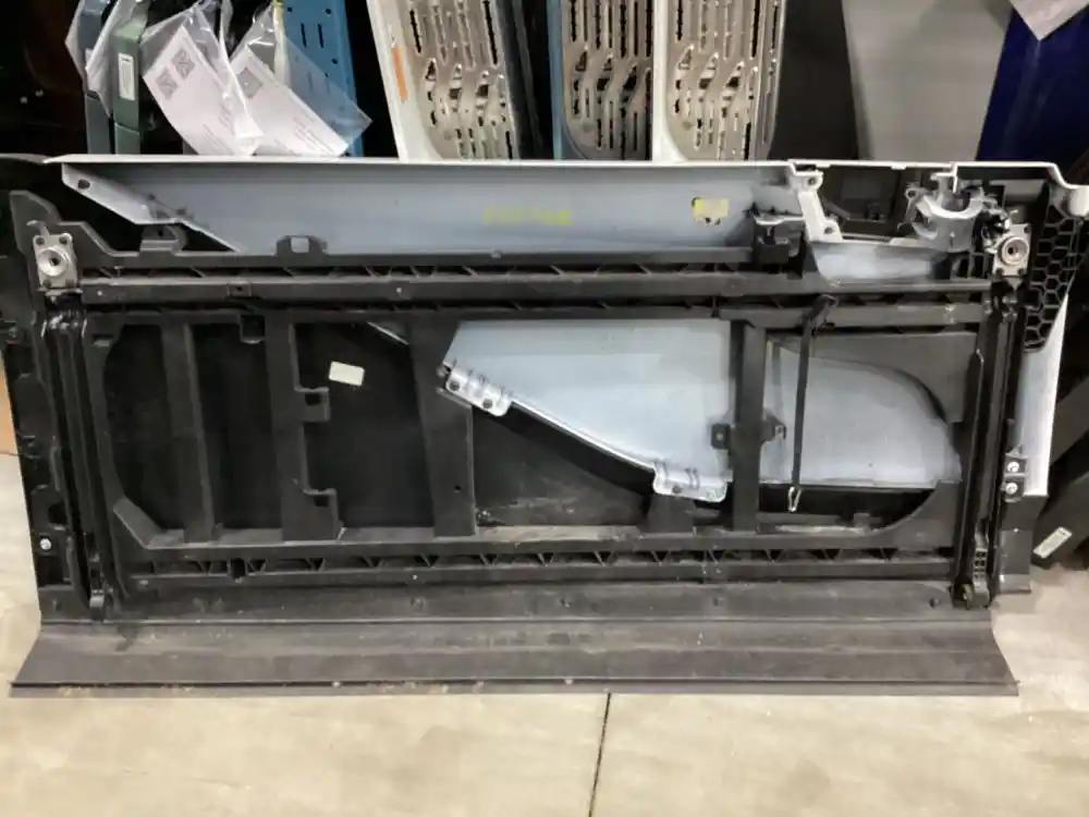 Used, Recycled, New, and Aftermarket Heavy Duty Truck Parts