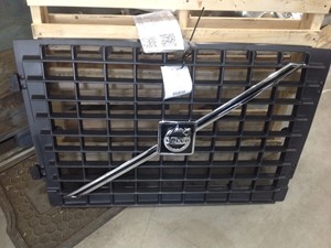 Volvo Grille Parts | TPI