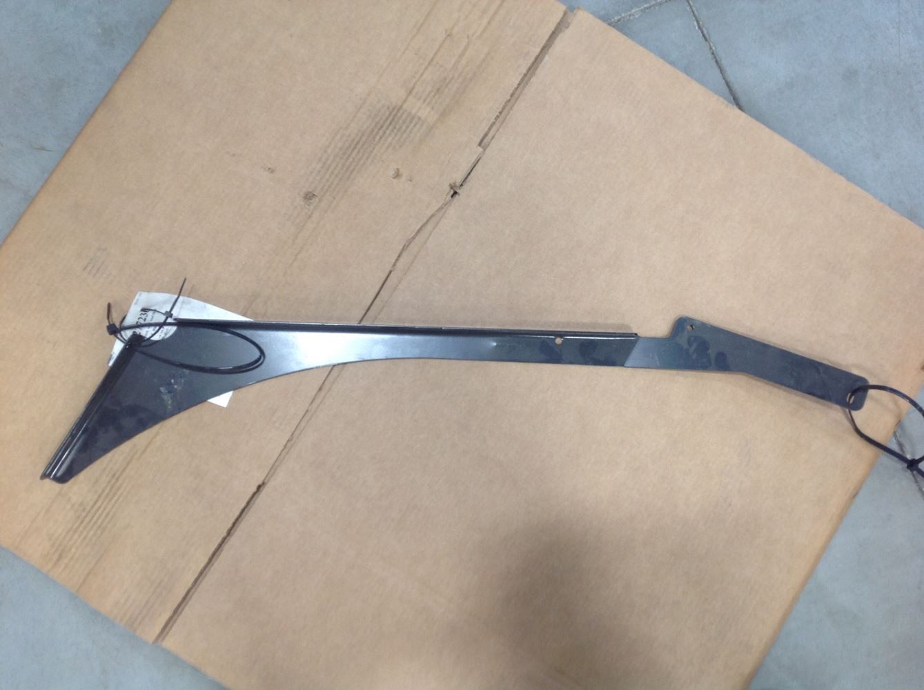 Used Volvo VNL Bracket for sale | Cambridge Ontario Canada | Brackets ...