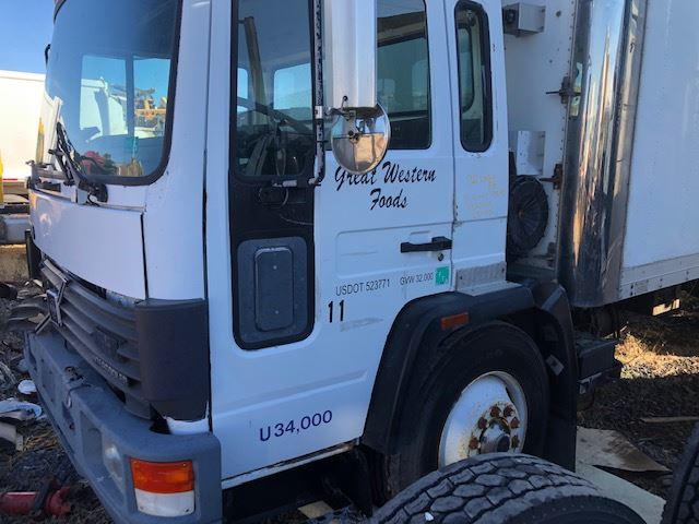 Used 1992 Volvo FE42 Fender for sale | Ucon Idaho United States ...