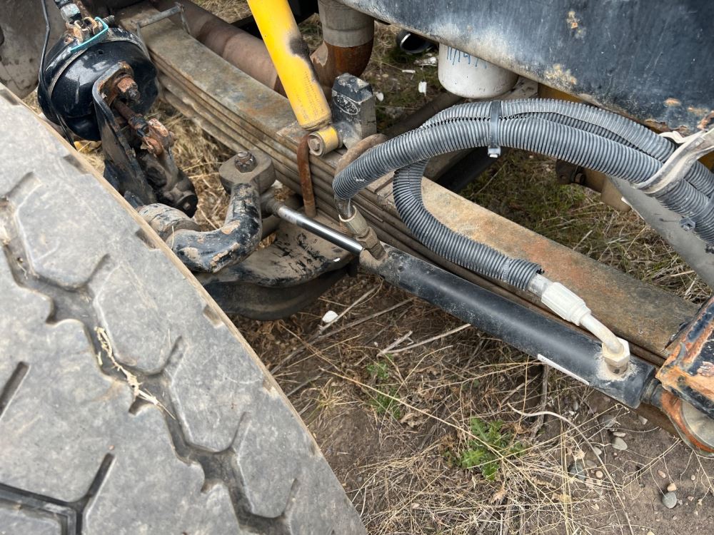 Used 2003 Peterbilt 378 Front Axle, Complete for sale | Ucon Idaho ...