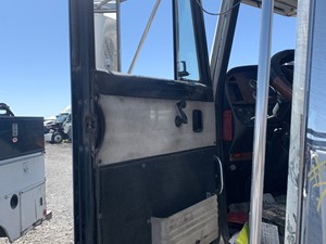 New and Used Peterbilt Door Windows For Sale | TPI