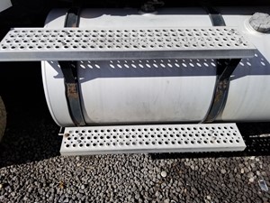 New and Used International PROSTAR Fuel Tank Steps For Sale | TPI