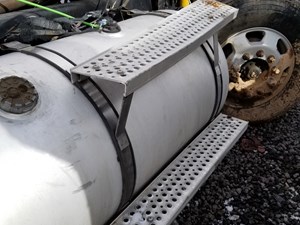 New and Used International ProStar Limited Fuel Tank Steps For Sale | TPI