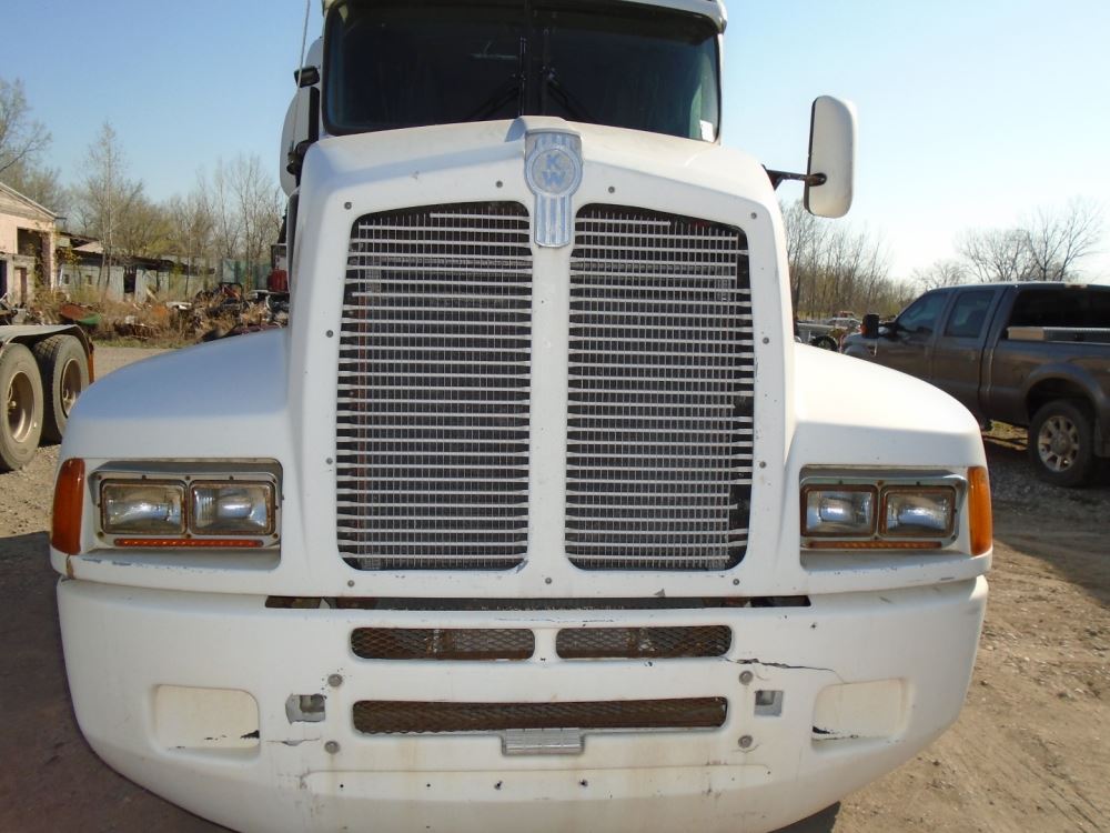 Used 1987 to 1996 Kenworth T600 Hood for sale | Barnesville Minnesota ...