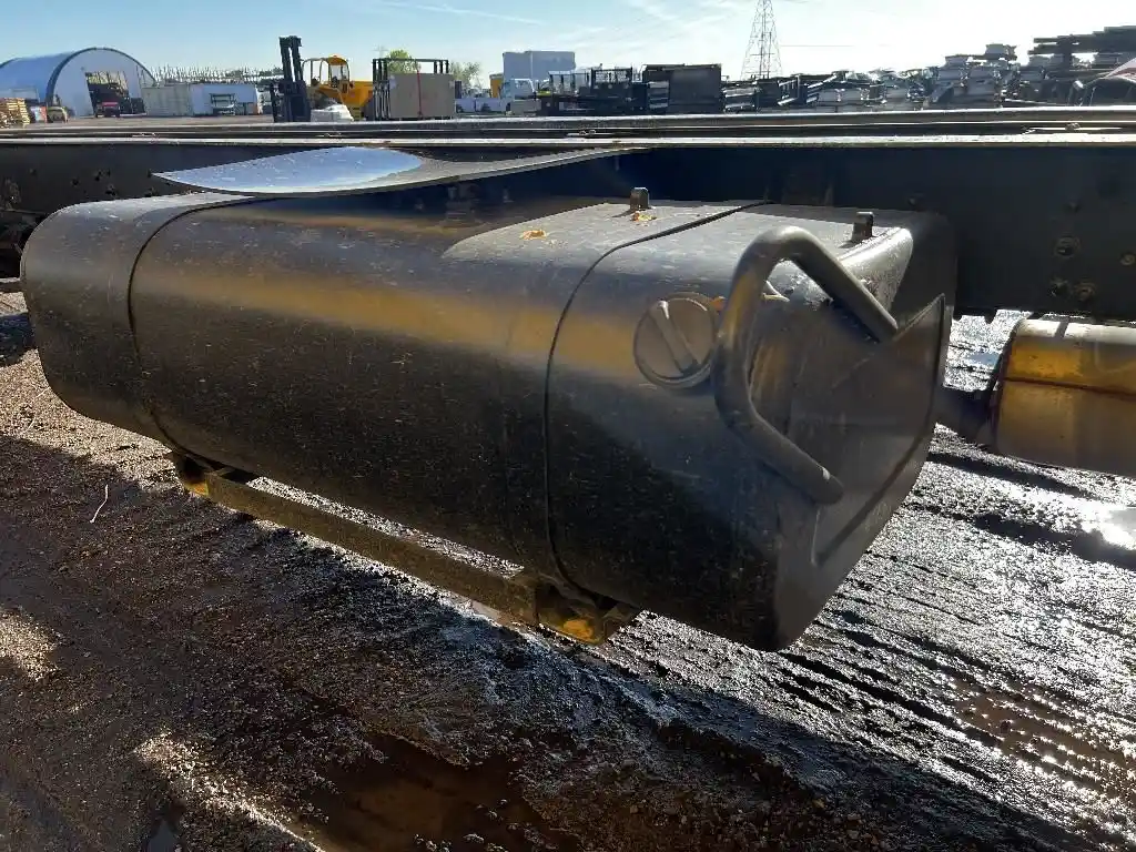 Used 2007 GMC C5500 Fuel Tank for sale | Denver Colorado United States ...