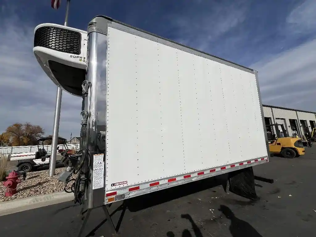 Used, Recycled, New, and Aftermarket Heavy Duty Truck Parts