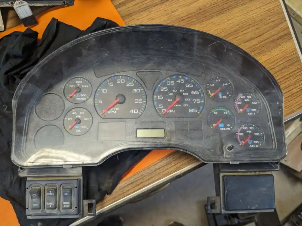 Used International 4300-4400 Instrument Cluster for sale | Winger ...