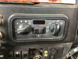 New and Used Western Star Dash Control Modules for sale | TPI