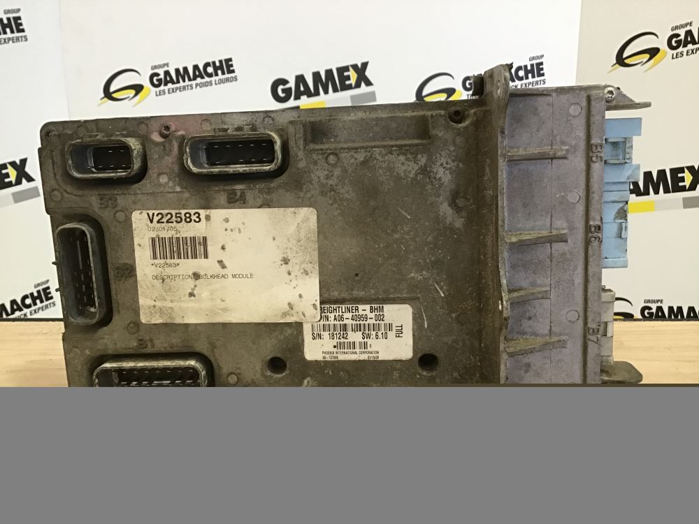 Used 2005 FREIGHTLINER M2106 ABS Control Module for sale | St. Paul-de ...