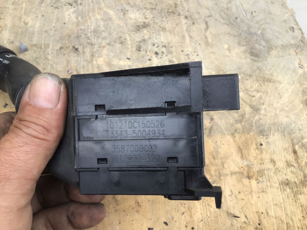 Used INTERNATIONAL PROSTAR Dash Control Module for sale | St. Paul-de-L ...