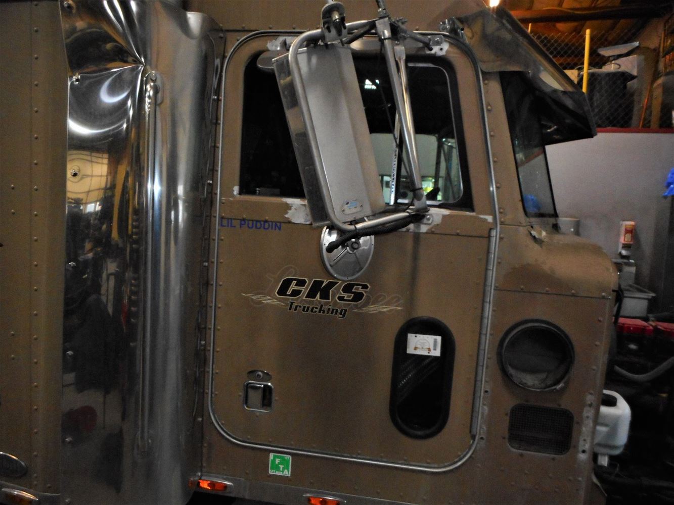 Used 1998 Peterbilt 379 Door for sale | Farr West Utah United States | TPI