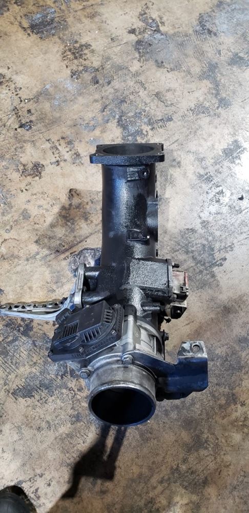 Used Detroit DD15 Intake Manifold for sale | Hialeah Florida United ...