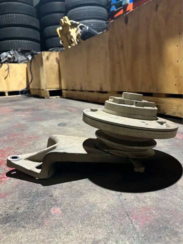 Used, Recycled, New, and Aftermarket Heavy Duty Truck Parts