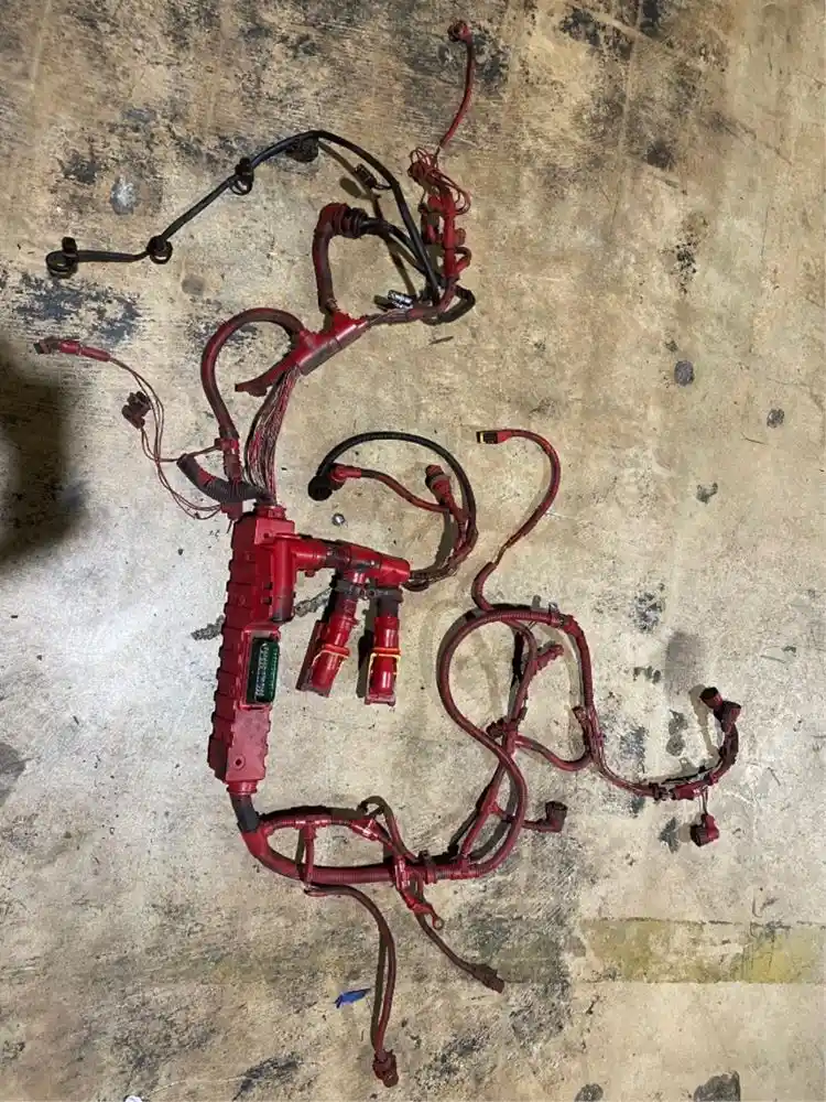 Used, Recycled, New, and Aftermarket Heavy Duty Truck Parts